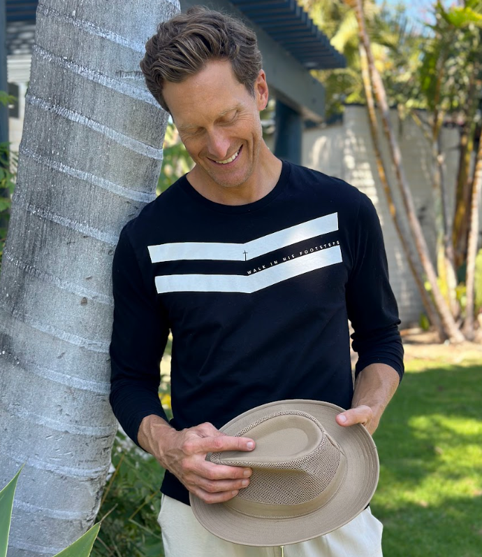 Christian Apparel | Premium Christian Clothing | Walk In His Footsteps